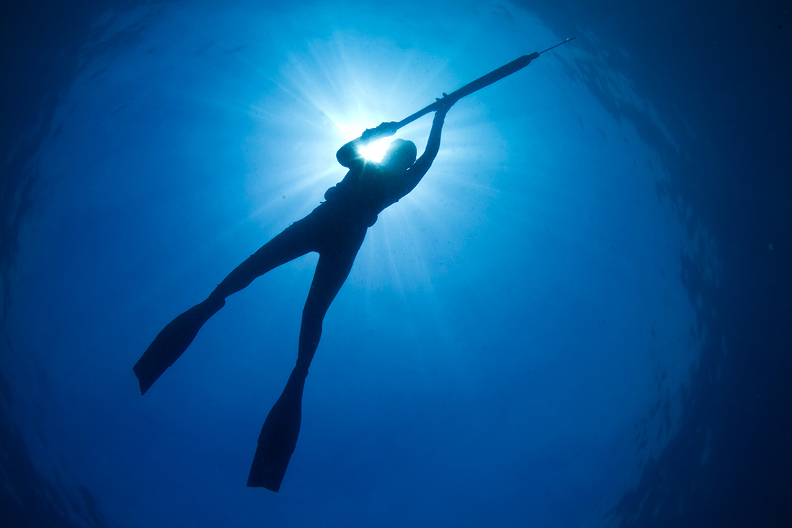Spearfishing Lessons – Explore Beyond Limits with Deep Wild Adventures